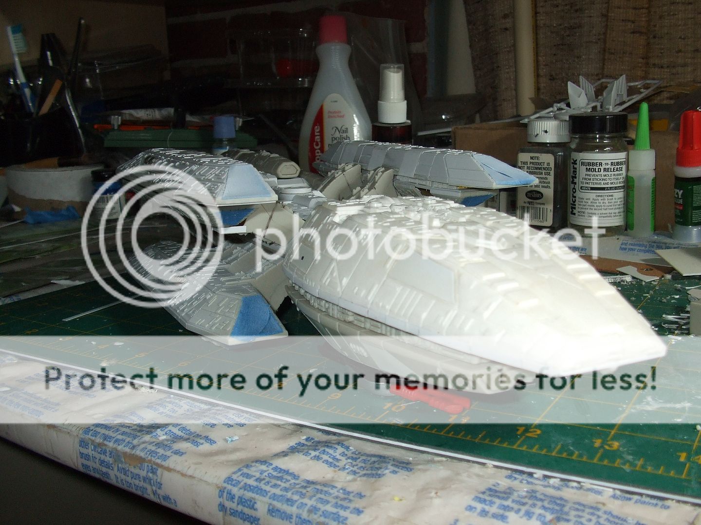 Battlestar Pegasus - Titan class - KUTA 2022 - Britmodeller.com